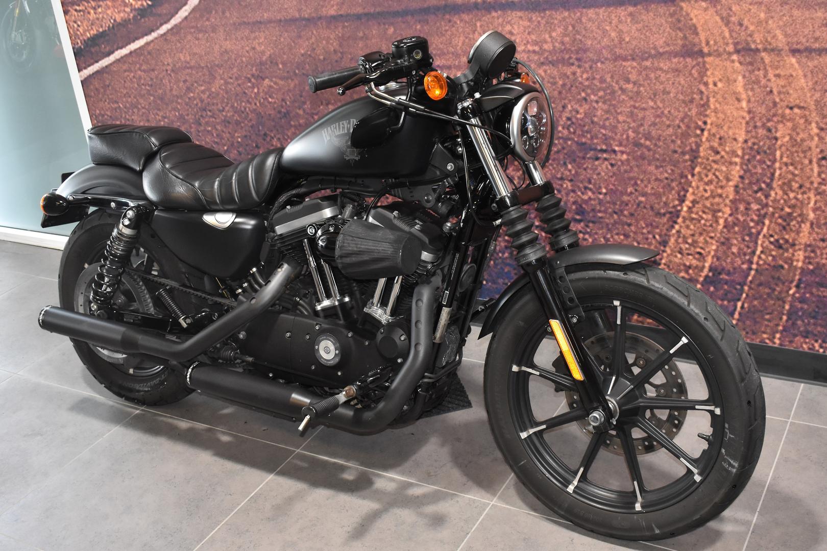 2017 HARLEY-DAVIDSON IRON 883 (XL883N) CRUISER - JBFD5242351 - JUST BIKES