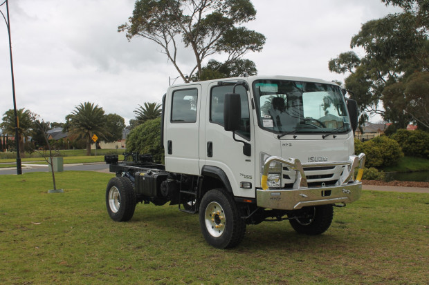 2021 ISUZU NPS 75/45-155 4X4 AMT CREW CAB CHASSIS - JACFD5220277 - JUST TRUCKS