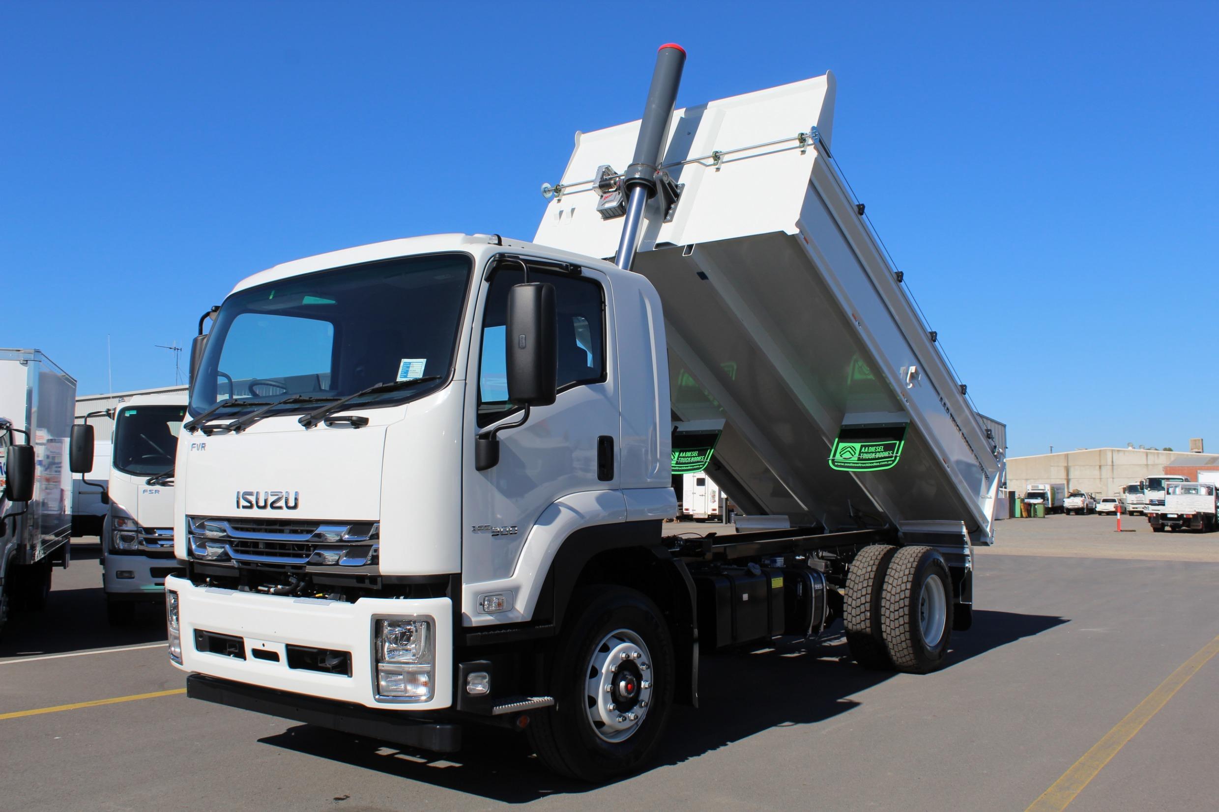 2023 ISUZU FVR F MY22 165-300 (MWB) 9 SP MANUAL C/CHAS - JTFD5290673 - JUST TRUCKS