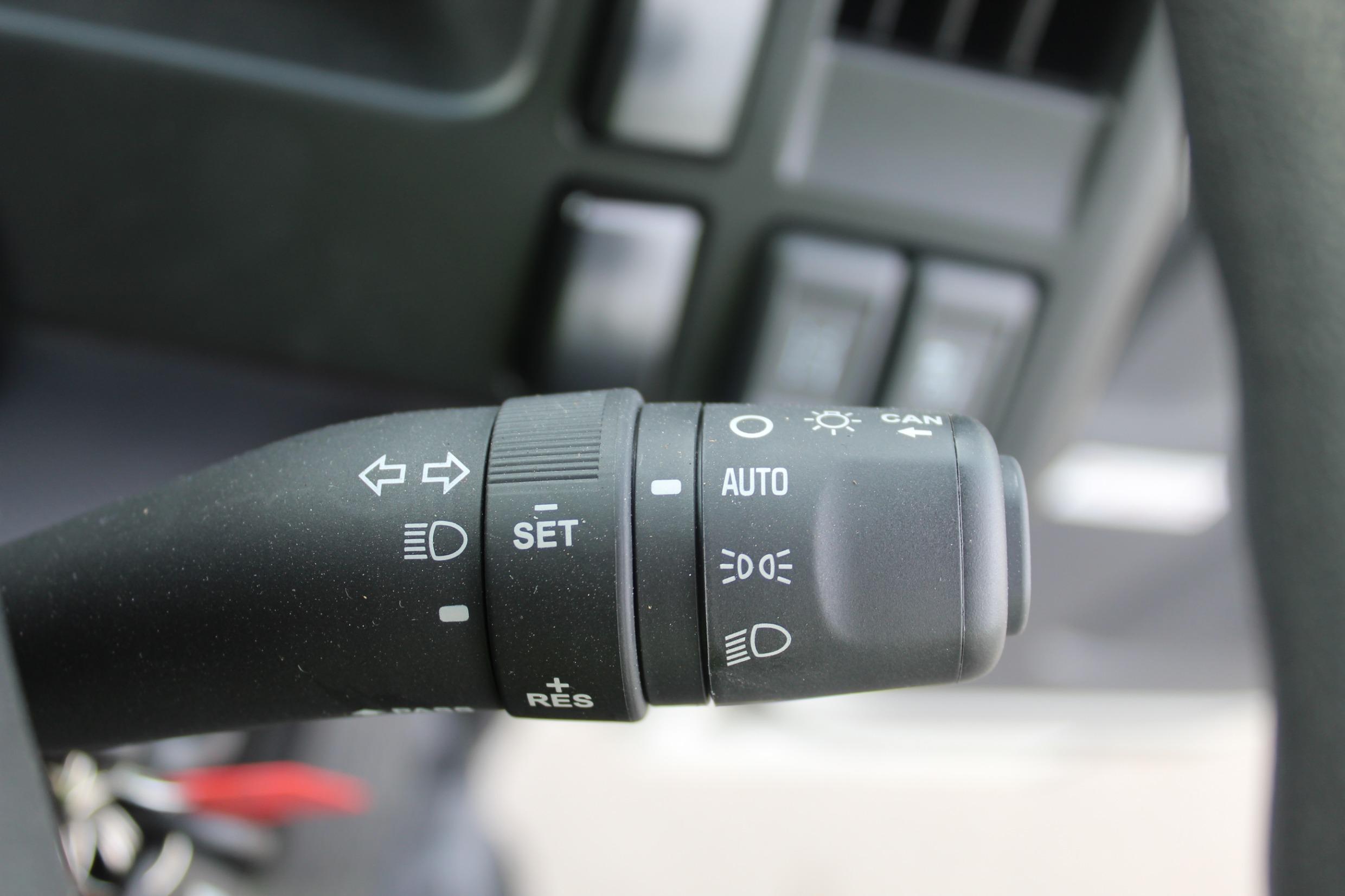 2022 ISUZU NNR 55/45-150 MWB IFS AMT PANTECH - JTFD5302678 - JUST TRUCKS