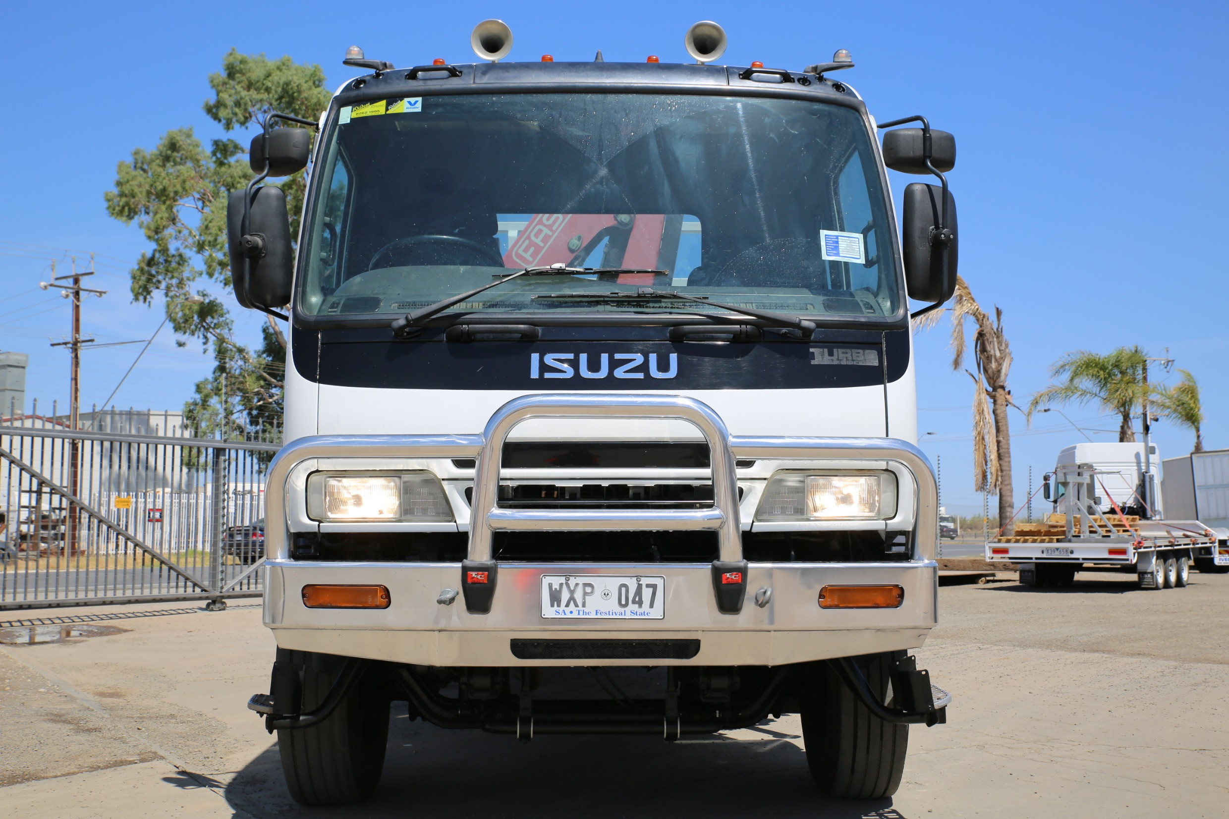 2003 ISUZU FTR900 MANUAL TRAY TRUCK - JTFD5073145 - JUST TRUCKS