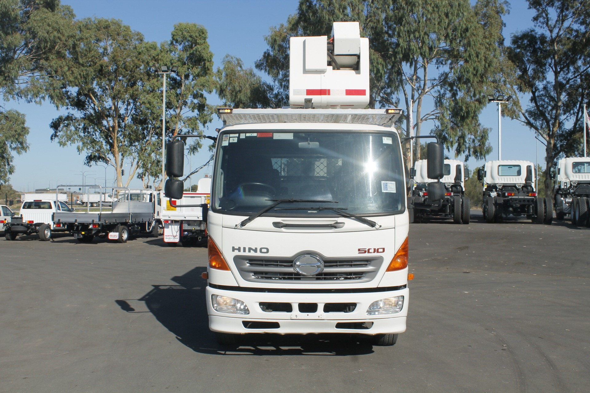 2010 HINO FD 1024-500 SERIES MANUAL ELEVATED WORK PLATFORM - JTFD5087818 - JUST TRUCKS