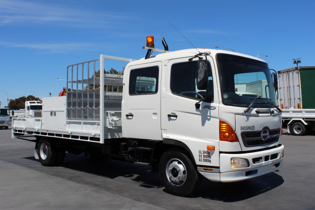 2004 HINO FD1J TRUCK FD1J MANUAL SERVICE BODY - JTFD5218335 - JUST TRUCKS