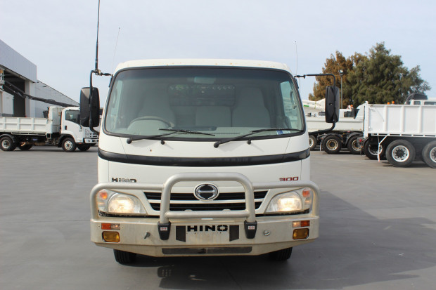2010 HINO 300 MANUAL TIPPER - JTFD5240466 - JUST TRUCKS