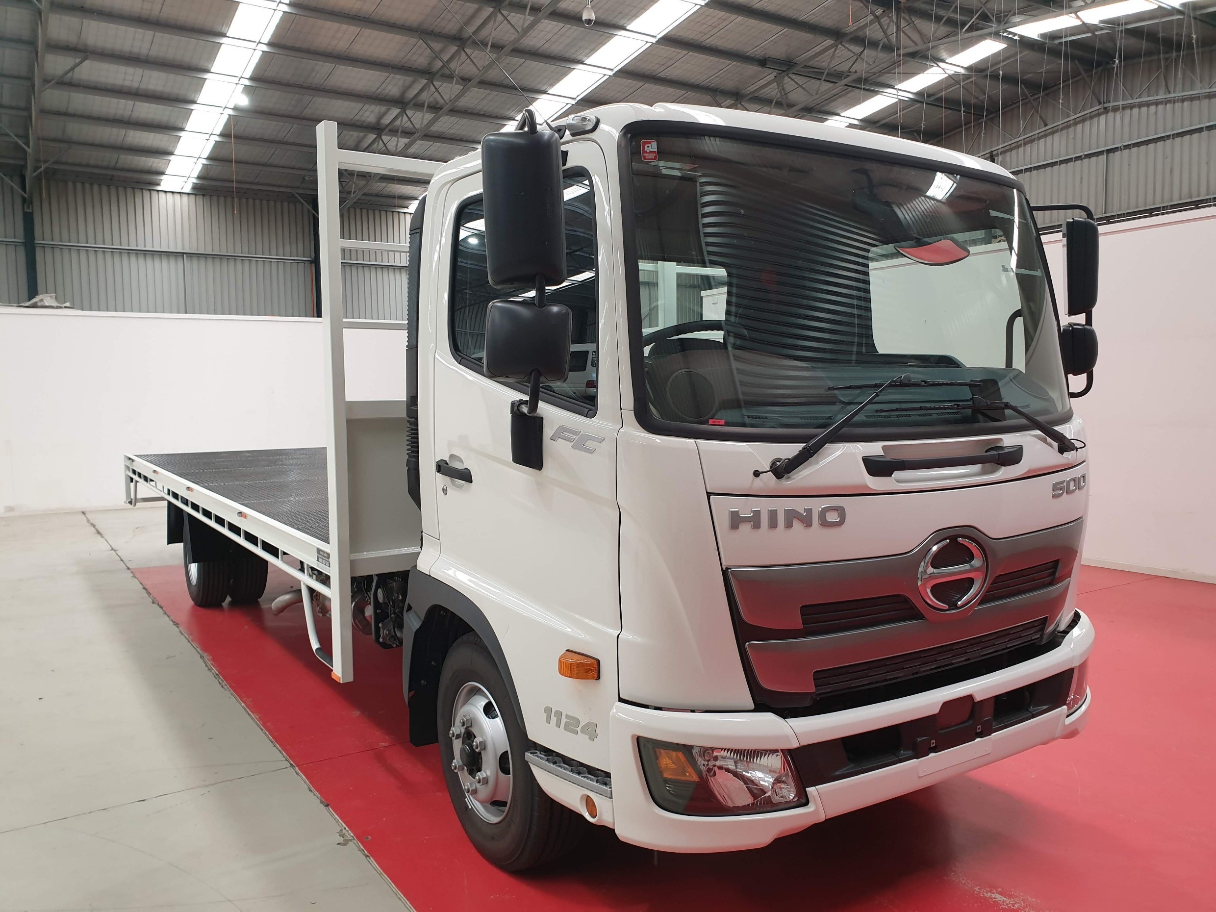 2018 HINO FC 1124 TRUCK AUTOMATIC TRAY - JTFD5042872 - JUST TRUCKS