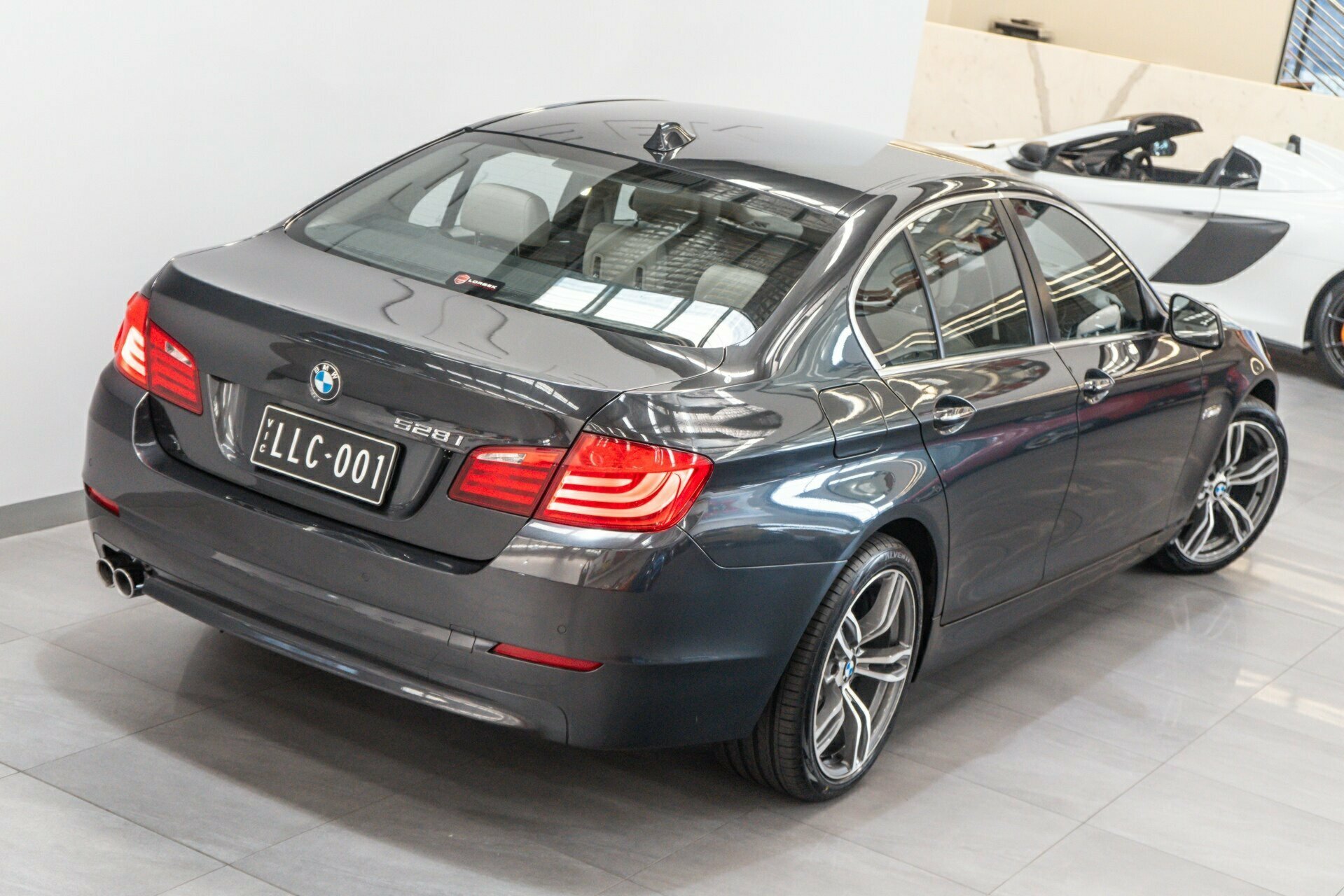 2010 BMW 528I F10 8 SP AUTOMATIC 4D SEDAN - JCFD5096996 - JUST CARS