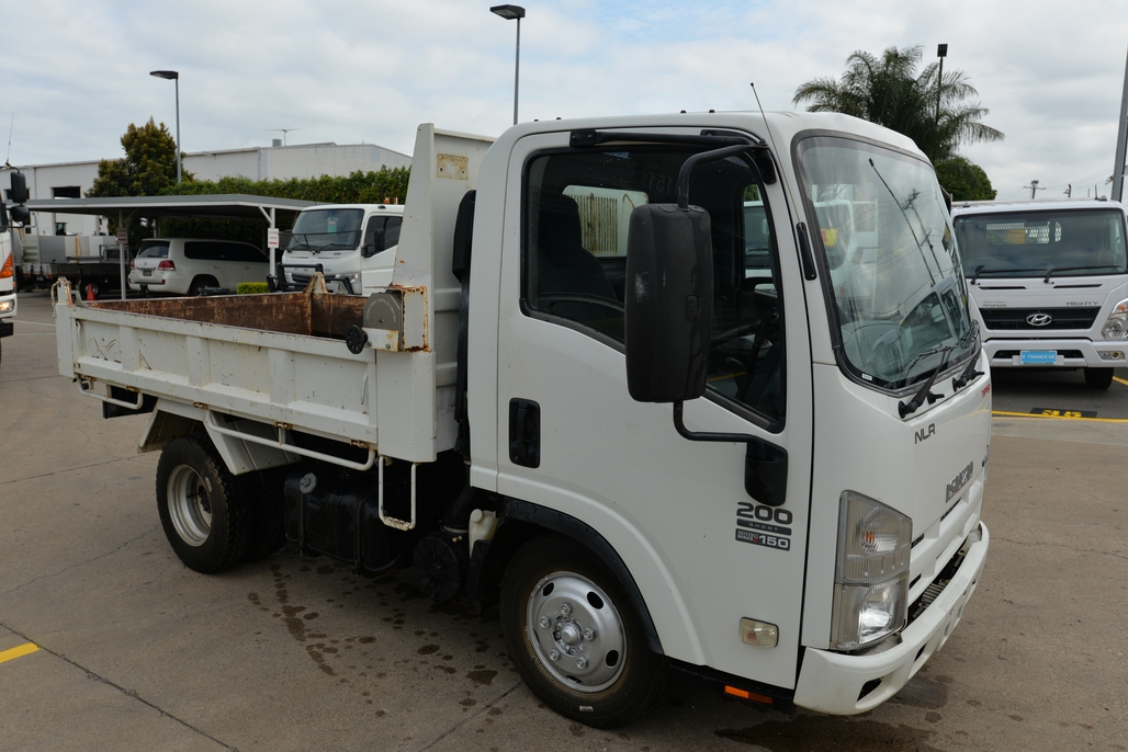 2010 ISUZU NLR 200 MANUAL TIPPER - JTFD5095604 - JUST TRUCKS