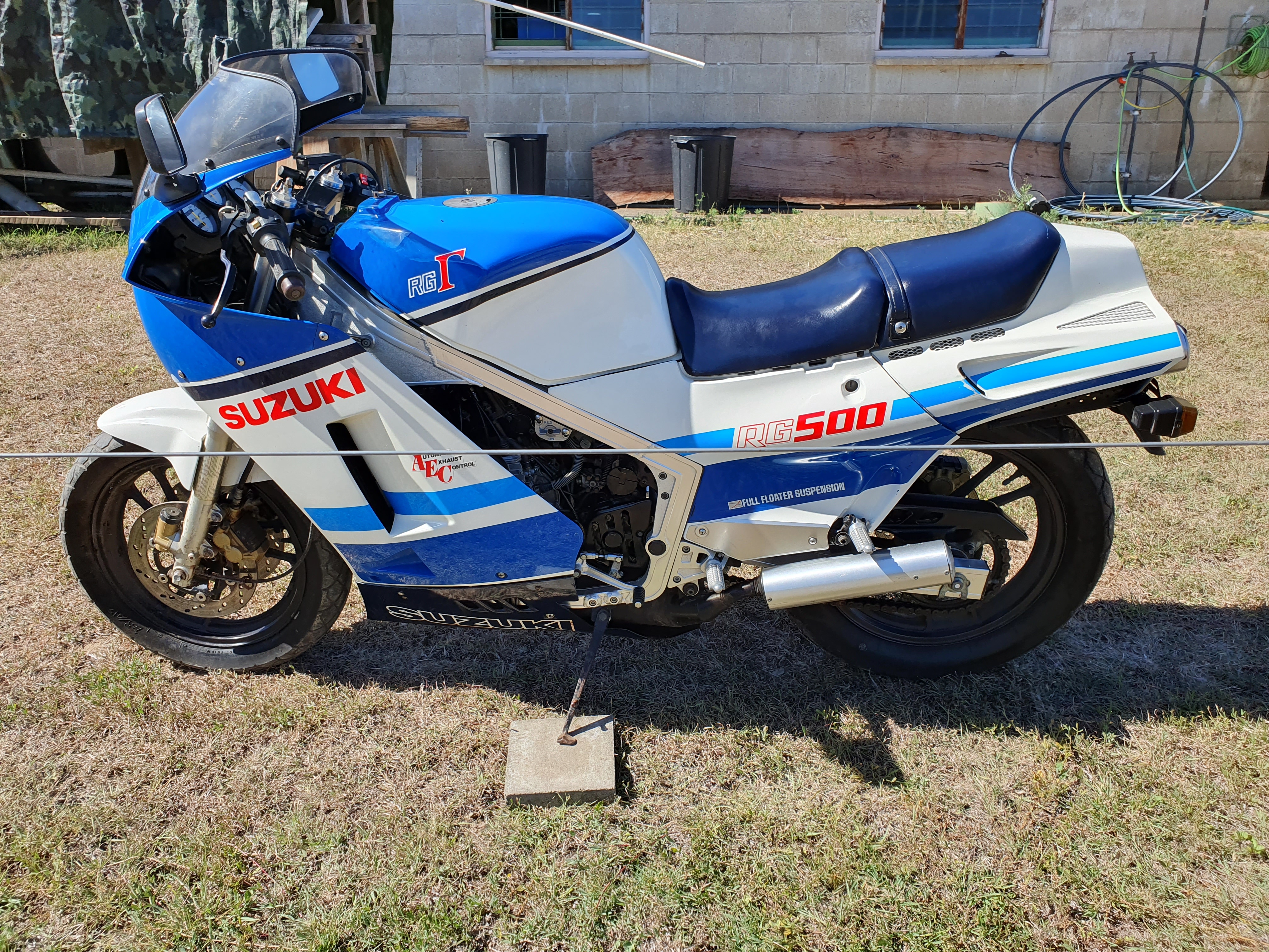 1985 SUZUKI RG500 ROAD - JBM5176979 - JUST BIKES