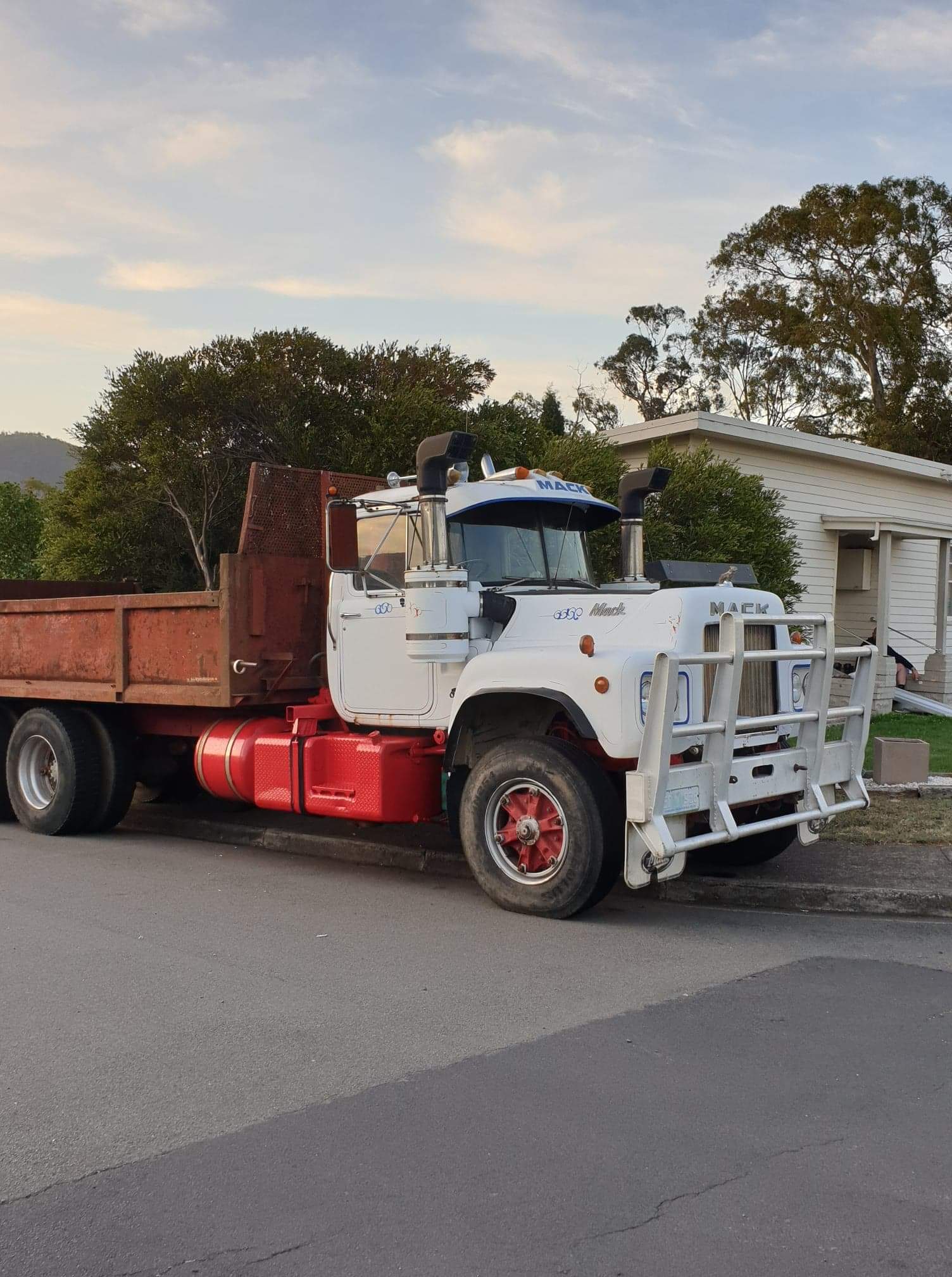 1980 MACK R600 TIPPER - JTW5182492 - JUST TRUCKS