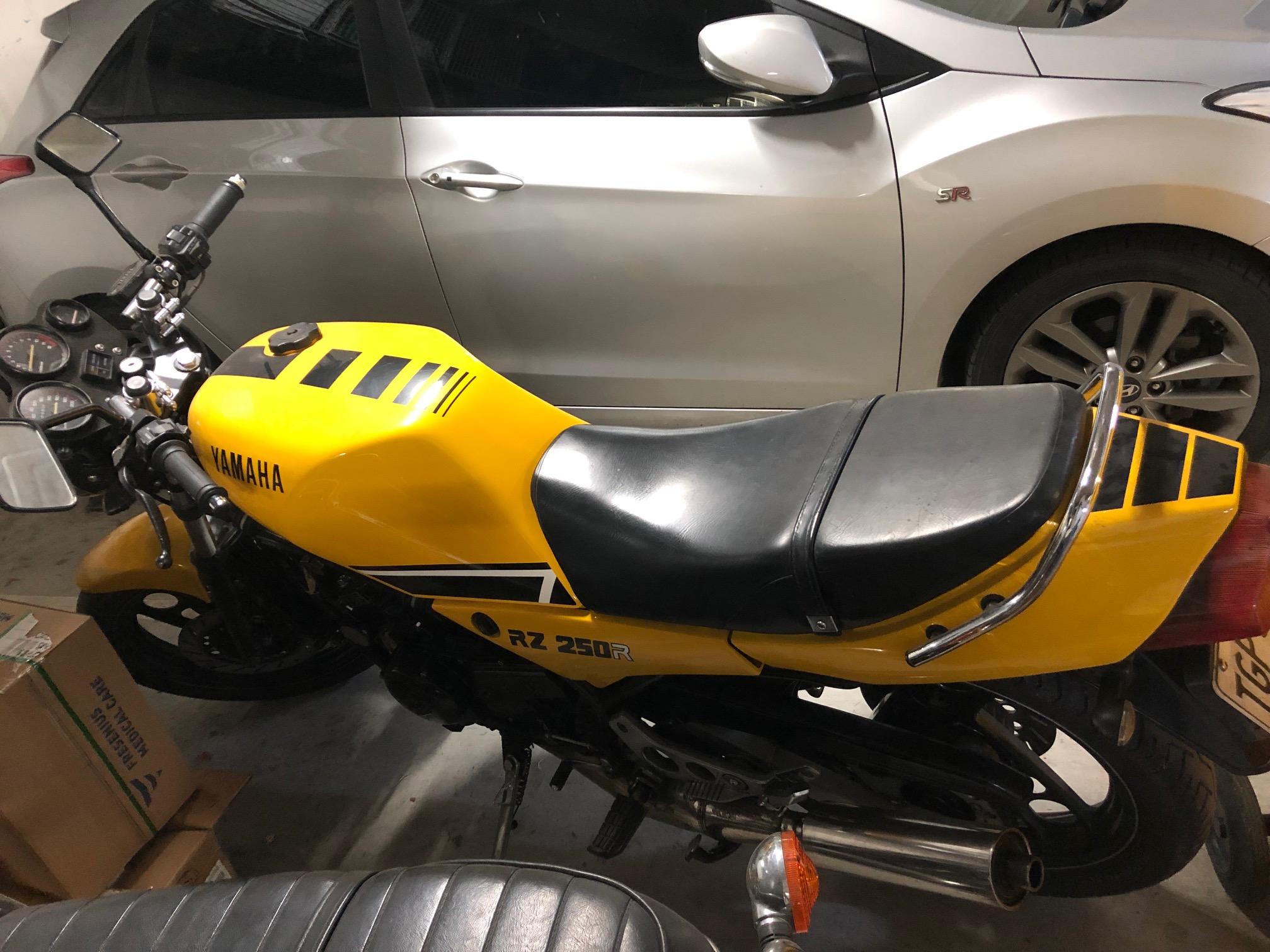 1984 YAMAHA RZ250 ROAD - JBW5198446 - JUST BIKES