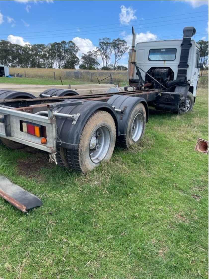 1989 VOLVO FL7 RIGID - JTW5260231 - JUST TRUCKS