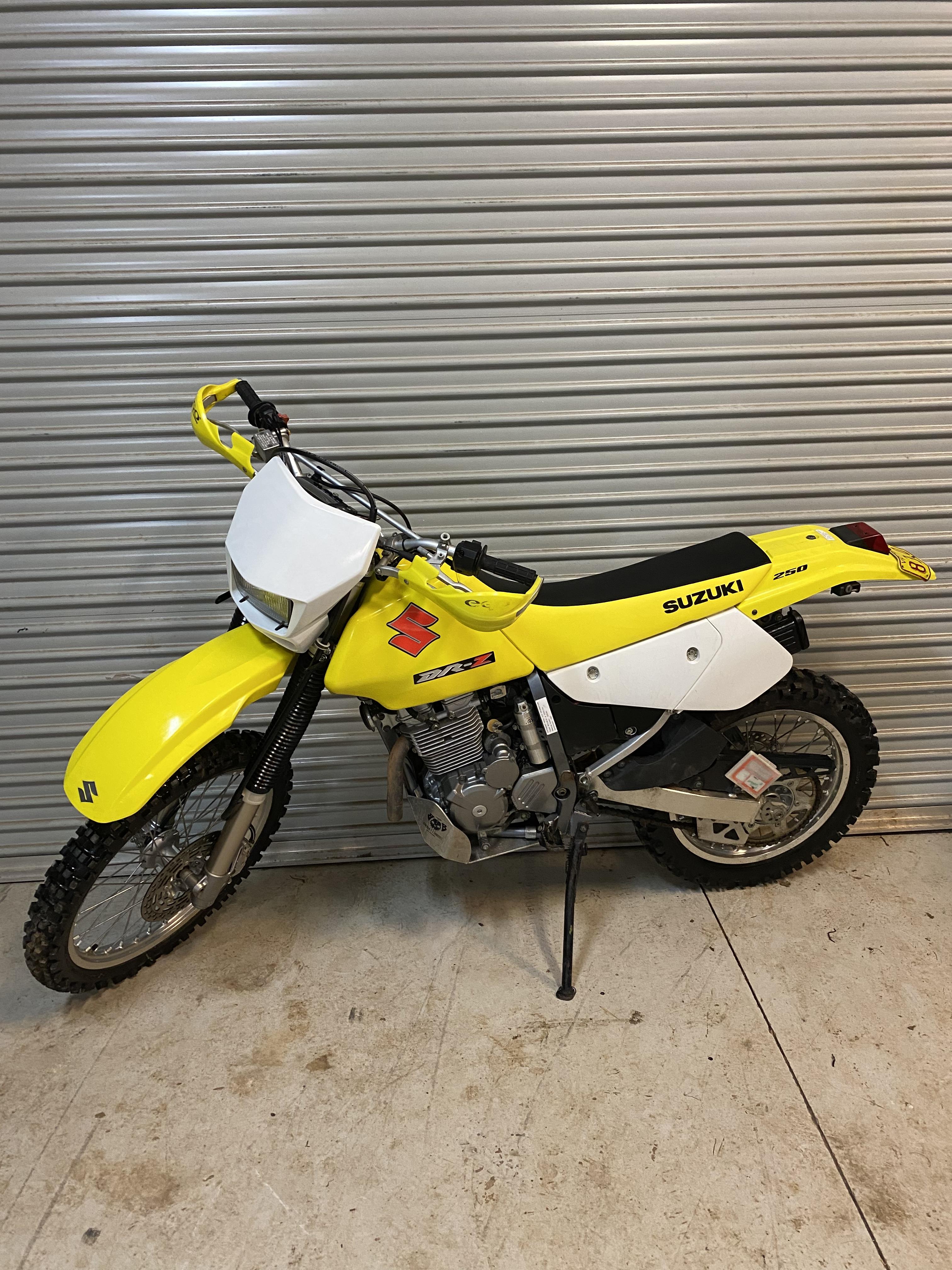 2005 SUZUKI DR-Z250 ENDURO - JBW5262366 - JUST BIKES