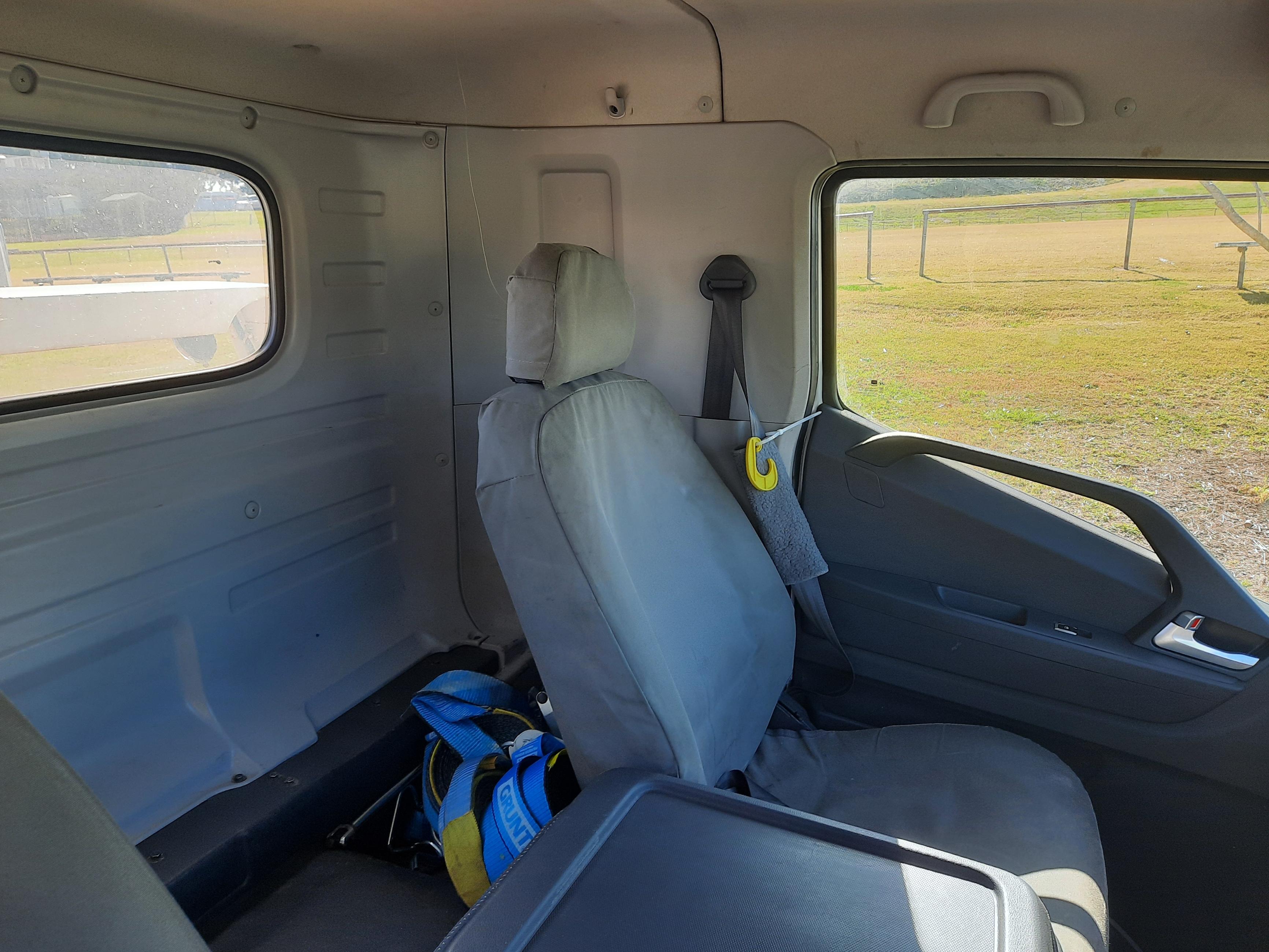 2020 HYUNDAI TRUCKS MIGHTY QT-2 EX8 SUPER CAB TILT TRAY - JTW5262827 - JUST TRUCKS