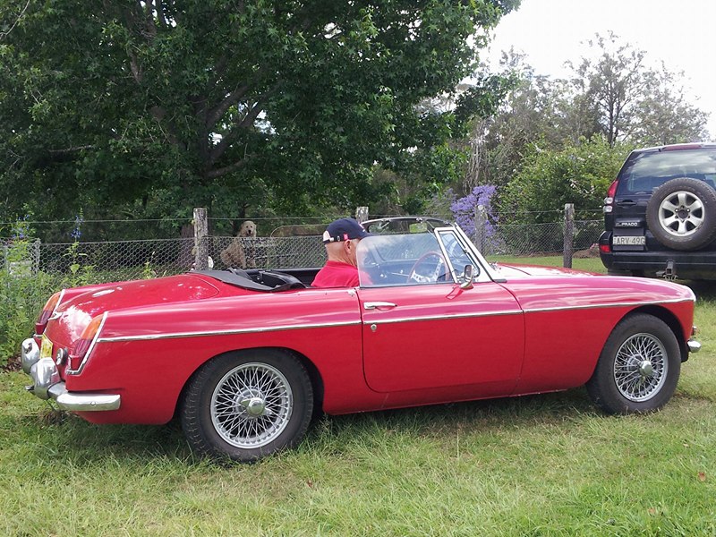 1964 M.G. MGB MK 1 MANUAL CONVERTIBLE - JCW5286661 - JUST BIKES