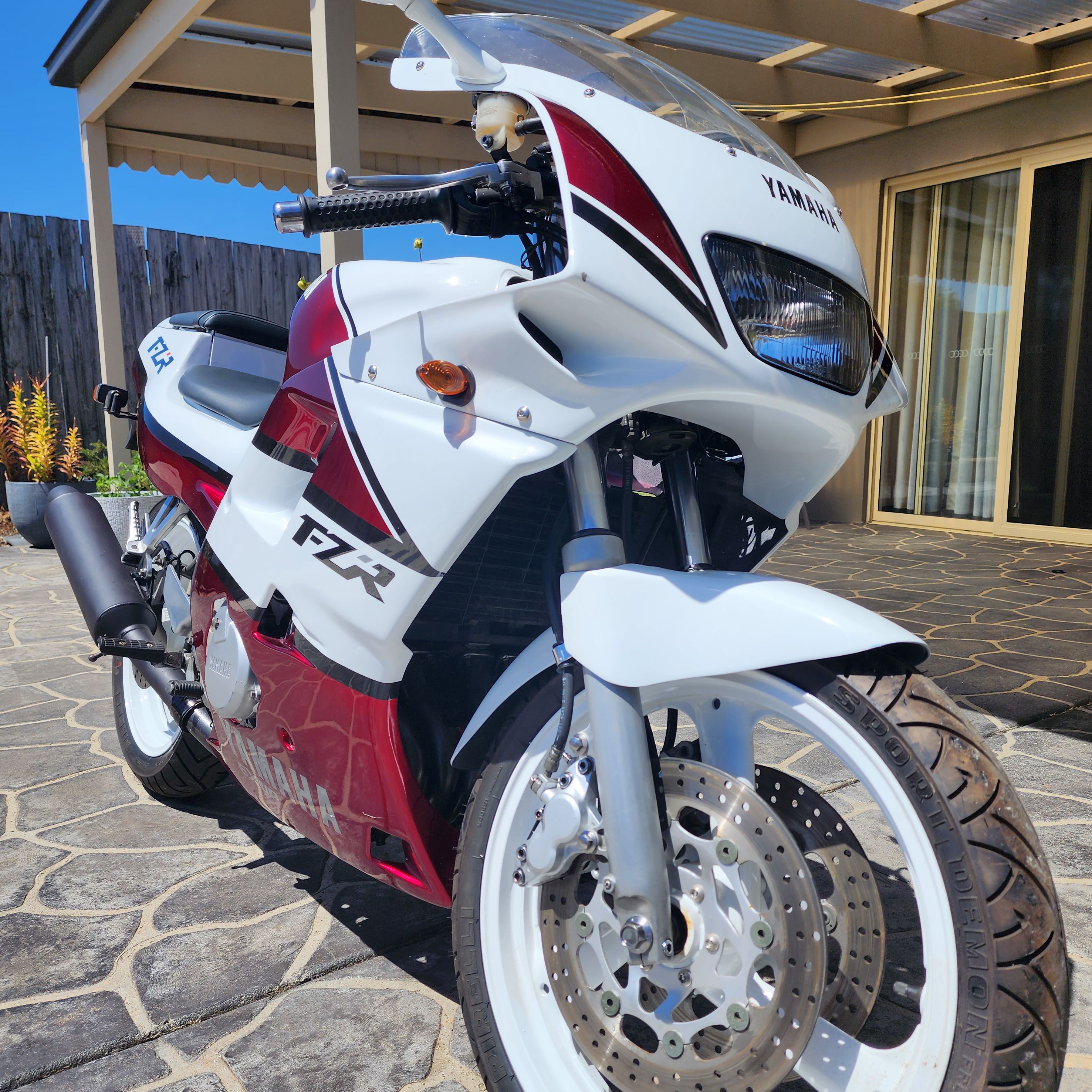 1990 YAMAHA FZR250R ROAD - JBW5288937 - JUST BIKES