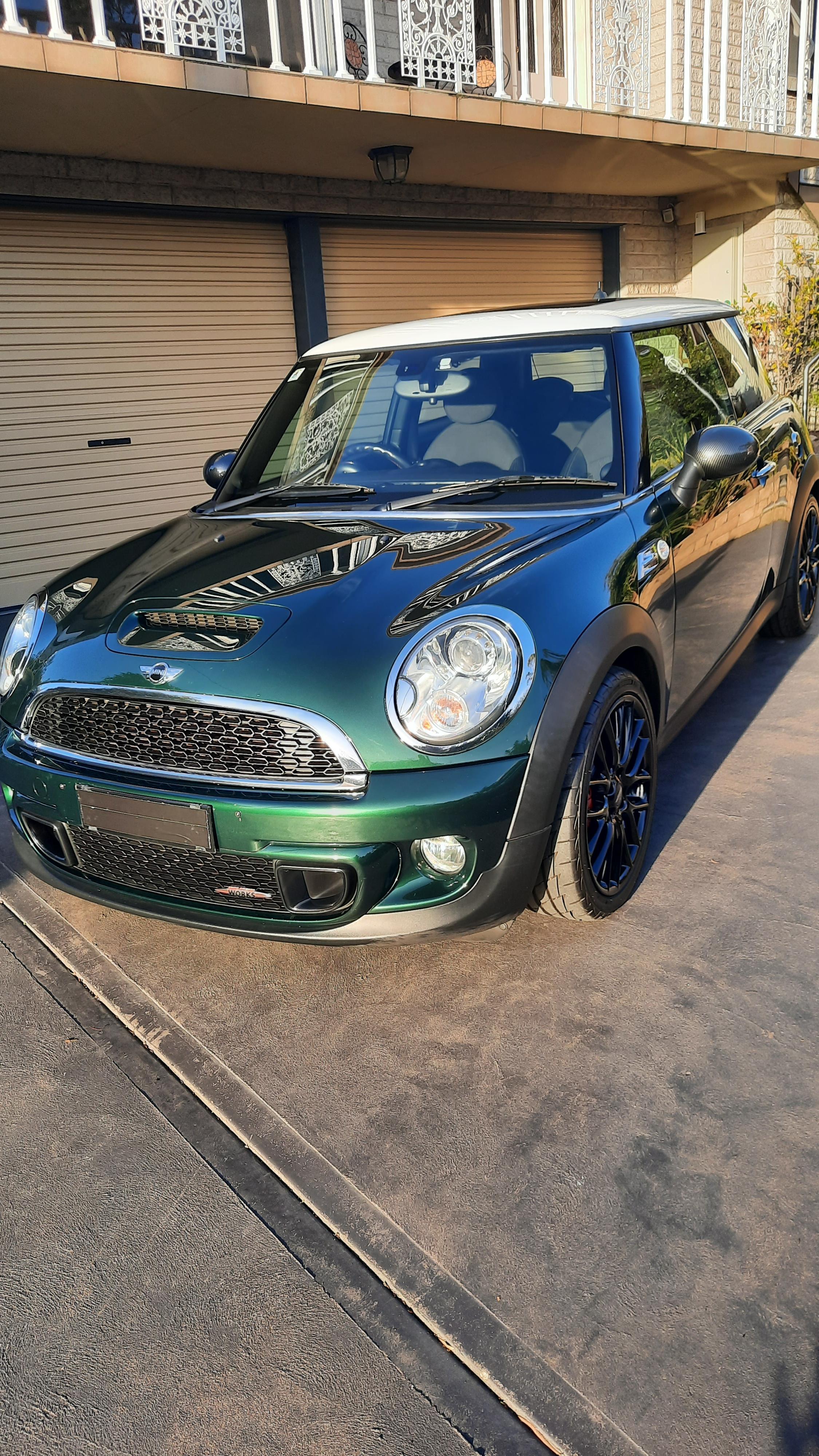 2011 MINI R56 JOHN COOPER WORKS 6 SP MANUAL HATCHBACK - JCW5302657 - JUST CARS