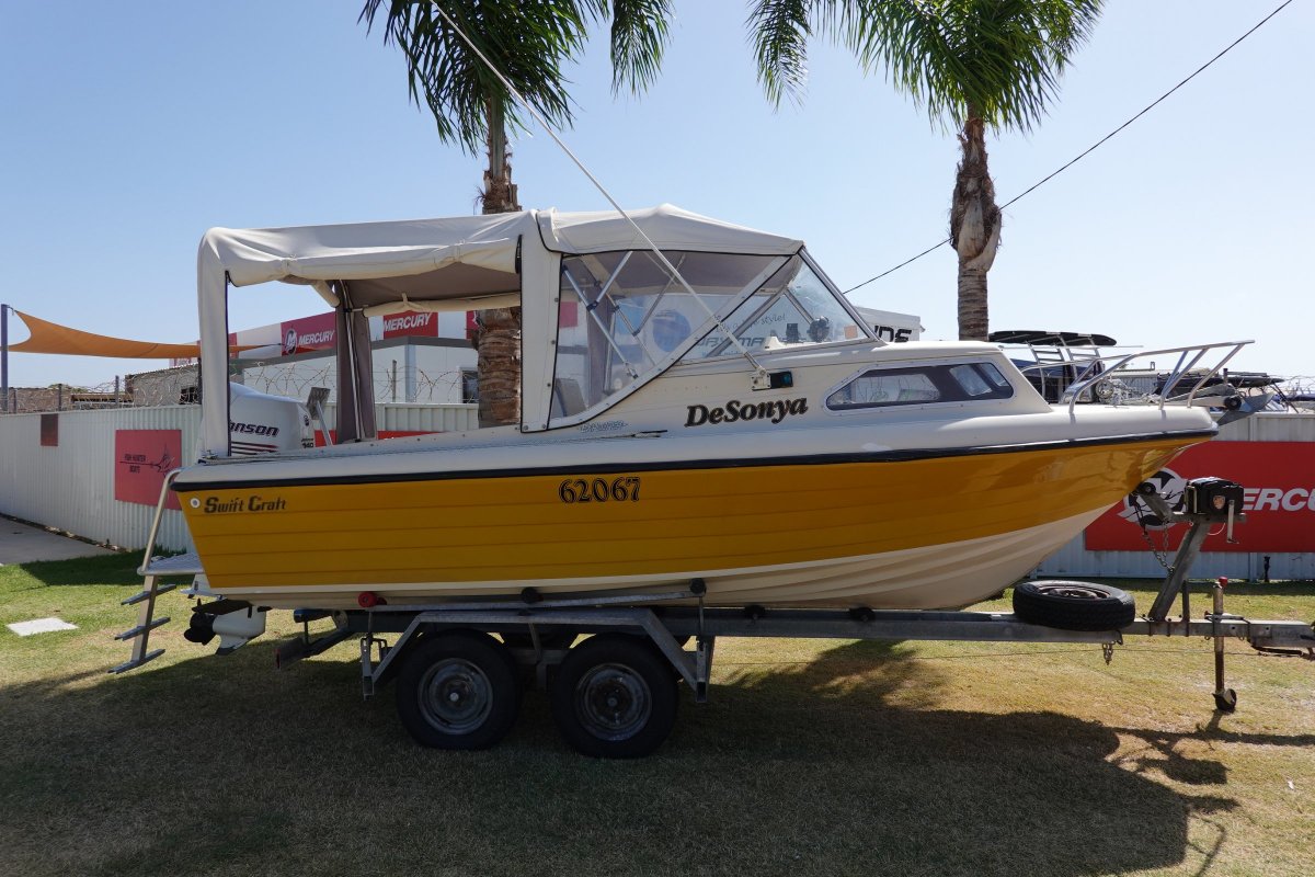 1982 SWIFT CRAFT EXPLORER SPORTS CRUISER - BTFD5286085 - BOATTRADER