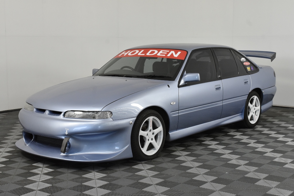1995 HOLDEN COMMODORE VS EXECUTIVE SEDAN - JCFD5181328 - JUST CARS