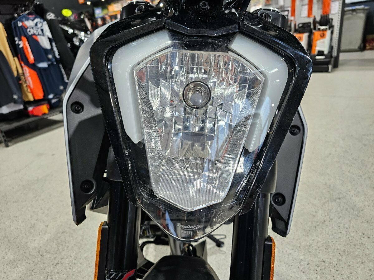 2023 KTM 200 DUKE (ABS) ROAD - JBFD5309901 - JUST BIKES