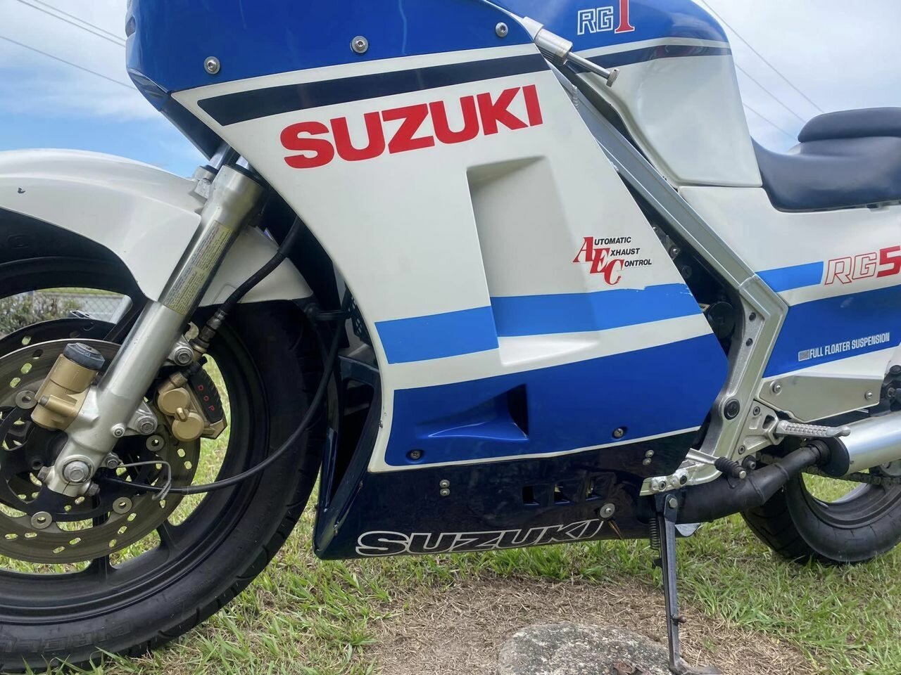 1985 SUZUKI RG500 ROAD - JBFD5252224 - JUST BIKES