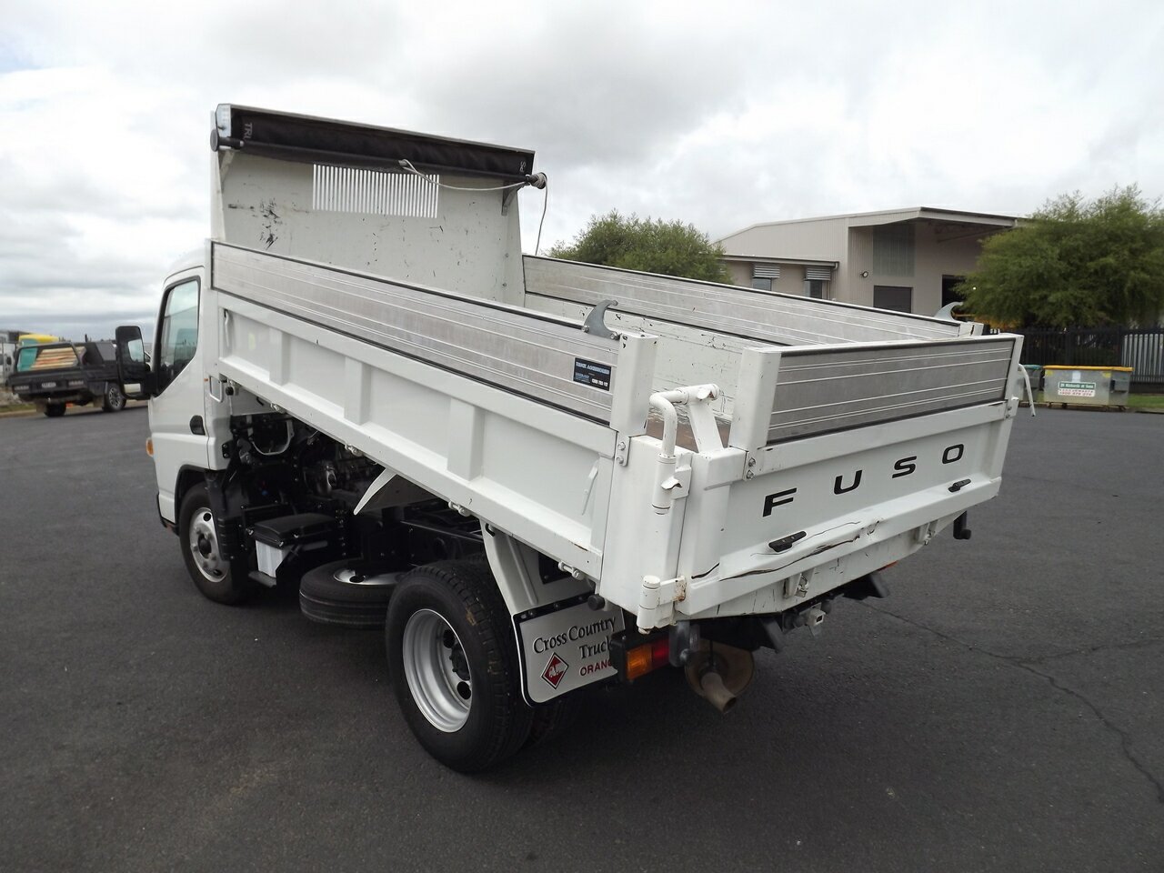 2023 MITSUBISHI FUSO CANTER 5 SP MANUAL 2D TIPPER TRUCK - JTFD5304506 - JUST TRUCKS