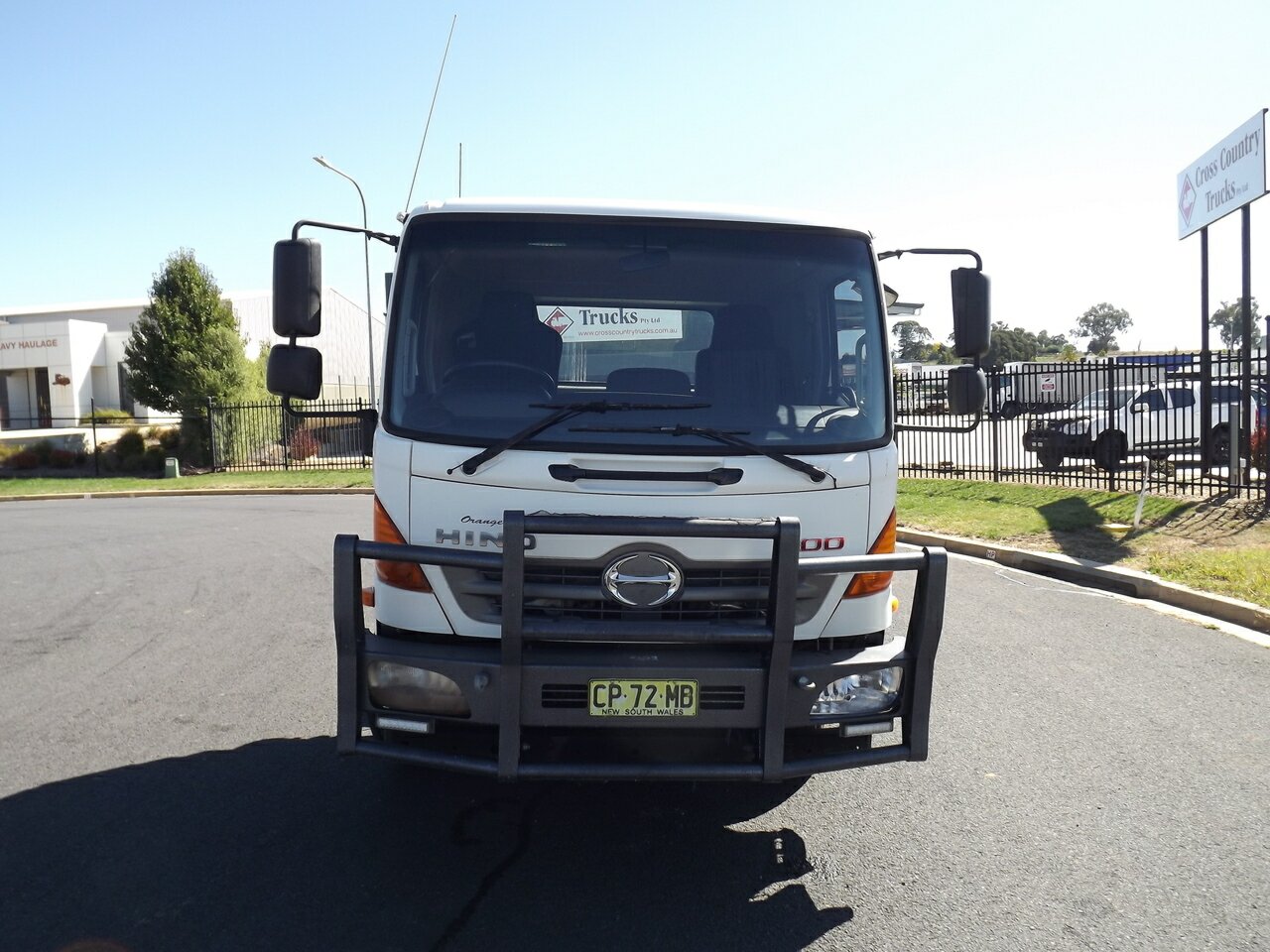 2016 HINO FE1426 6 SP MANUAL 2D CAB CHASSIS - JTFD5253837 - JUST TRUCKS