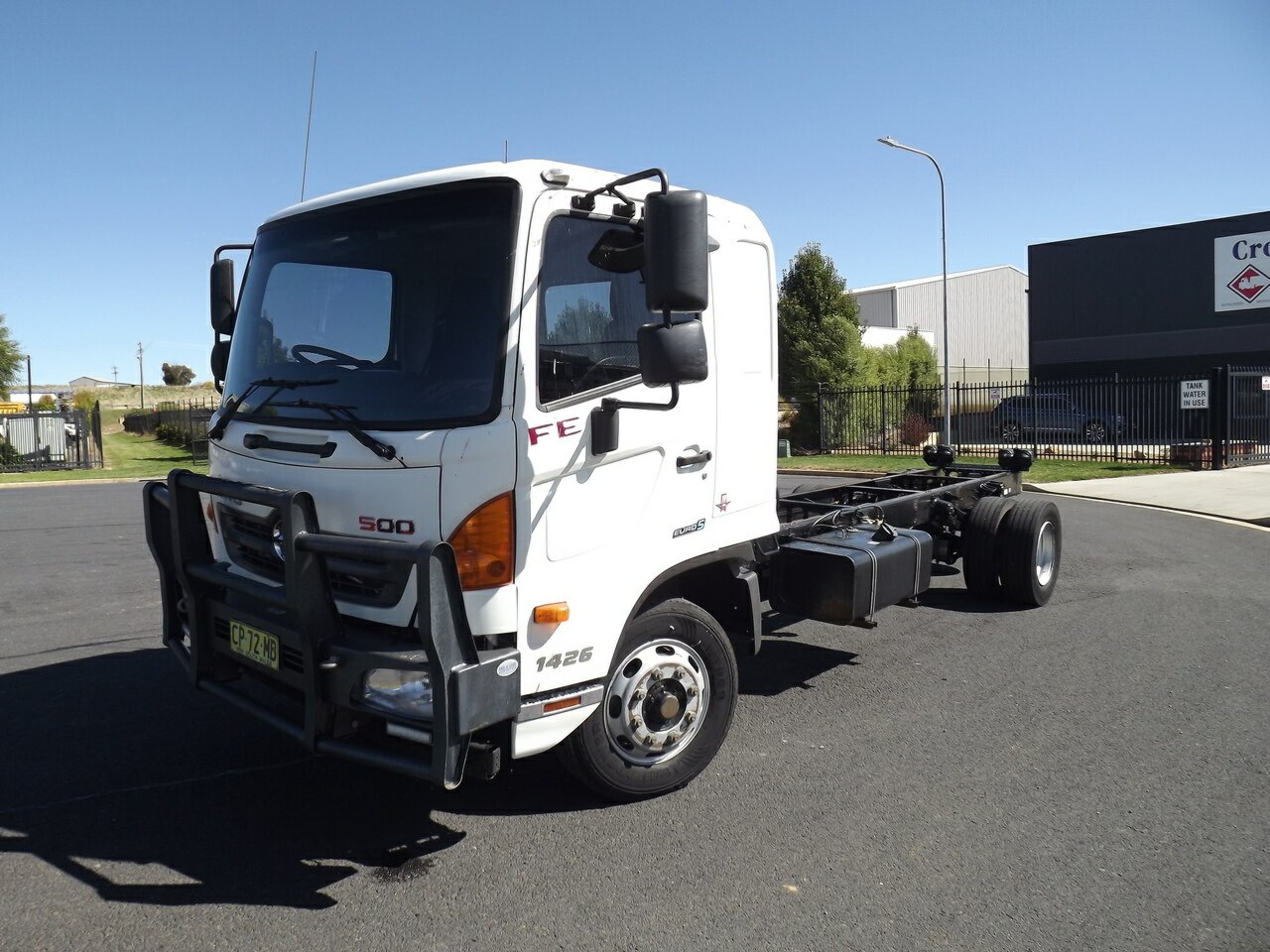 2016 HINO FE1426 6 SP MANUAL 2D CAB CHASSIS - JTFD5253837 - JUST TRUCKS