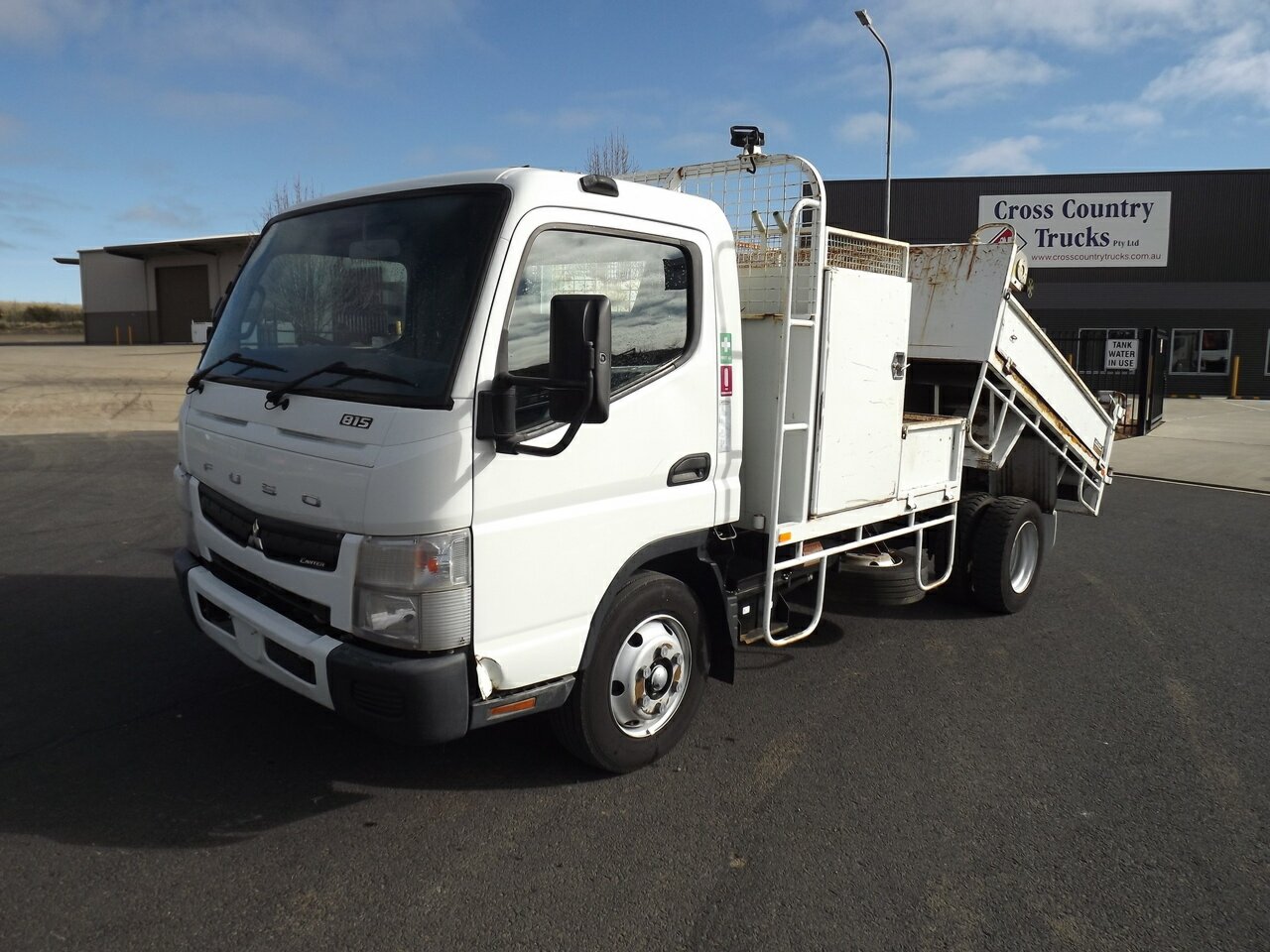 2013 MITSUBISHI FUSO CANTER 5 SP MANUAL 2D TIPPER TRUCK - JTFD5309101 - JUST TRUCKS