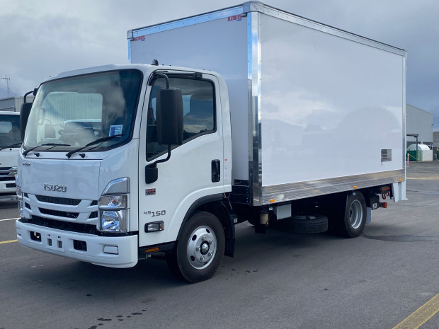 2022 ISUZU NNR 55/45-150 AMT PANTECH - JTFD5249267 - JUST TRUCKS