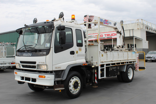 2005 ISUZU FTR900 MANUAL CRANE TRUCK - JTFD5227869 - JUST TRUCKS