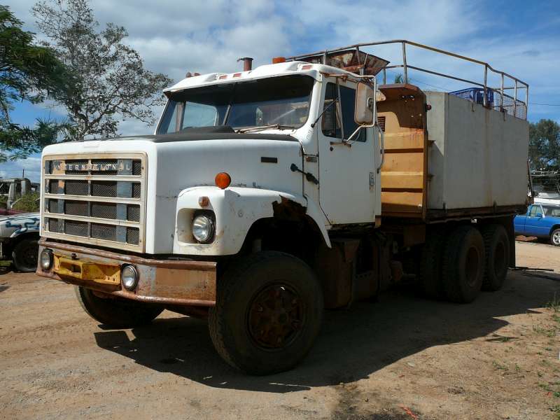1986 INTERNATIONAL S-2670 13 SPEED TIPPER (WATER TANK) - JTFD3651763 - JUST TRUCKS