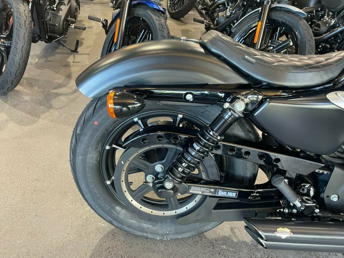 2017 HARLEY-DAVIDSON XL883N IRON 883 CRUISER - JBFD5297358 - JUST BIKES