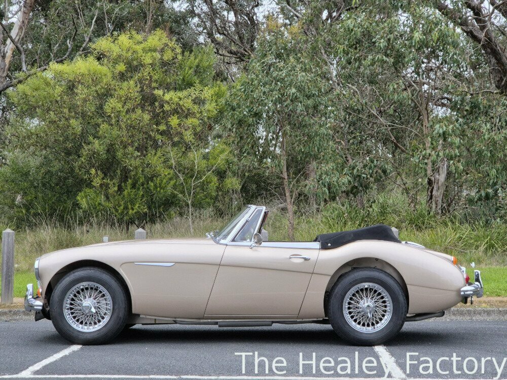 1967 AUSTIN HEALEY 3000 BJ8 4 SP MANUAL + O/DRIVE 2D - JACFD5305591 - JUST CARS