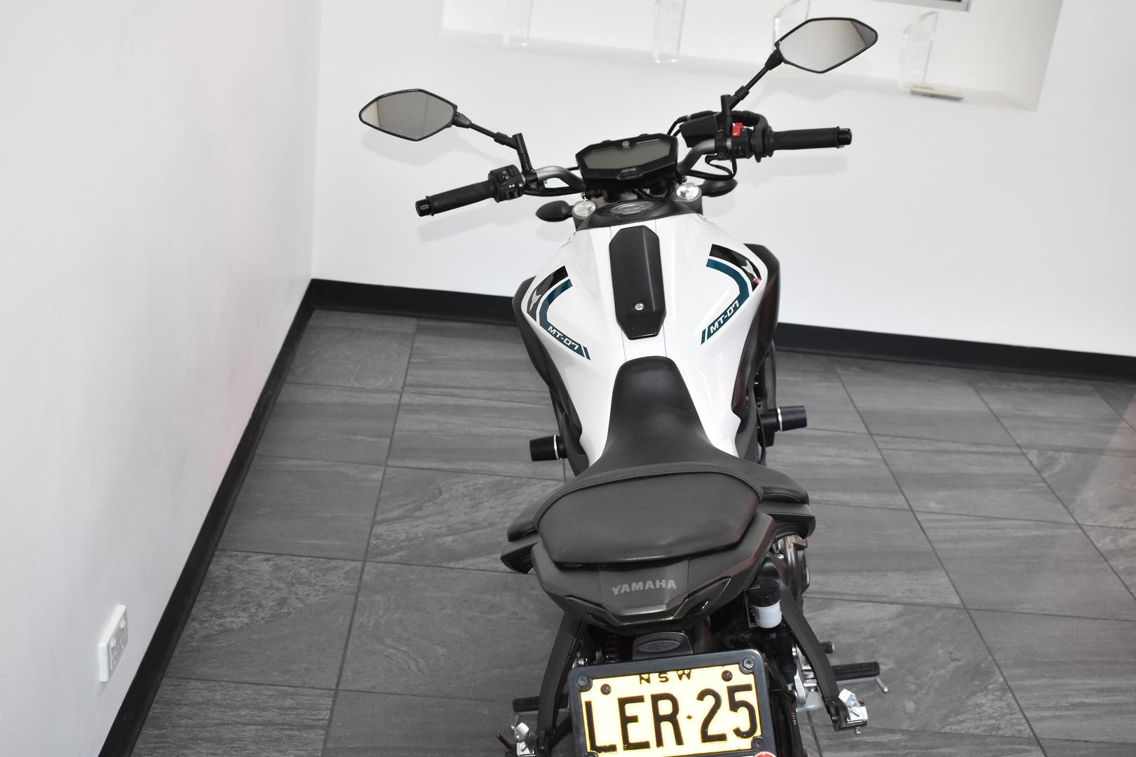 2017 YAMAHA MT-07 LAMS ROAD - JBFD5245131 - JUST BIKES