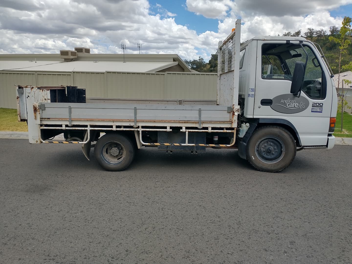 2001 ISUZU N SERIES NKR 200 FLAT LOW TRAY - JTFD5220080 - JUST TRUCKS