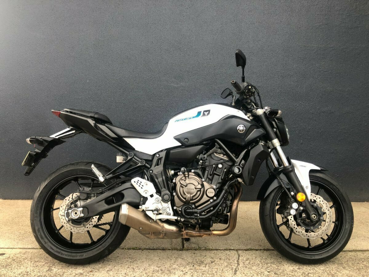 2017 YAMAHA MT-07 LA (ABS) ROAD - JBFD5279475 - JUST BIKES
