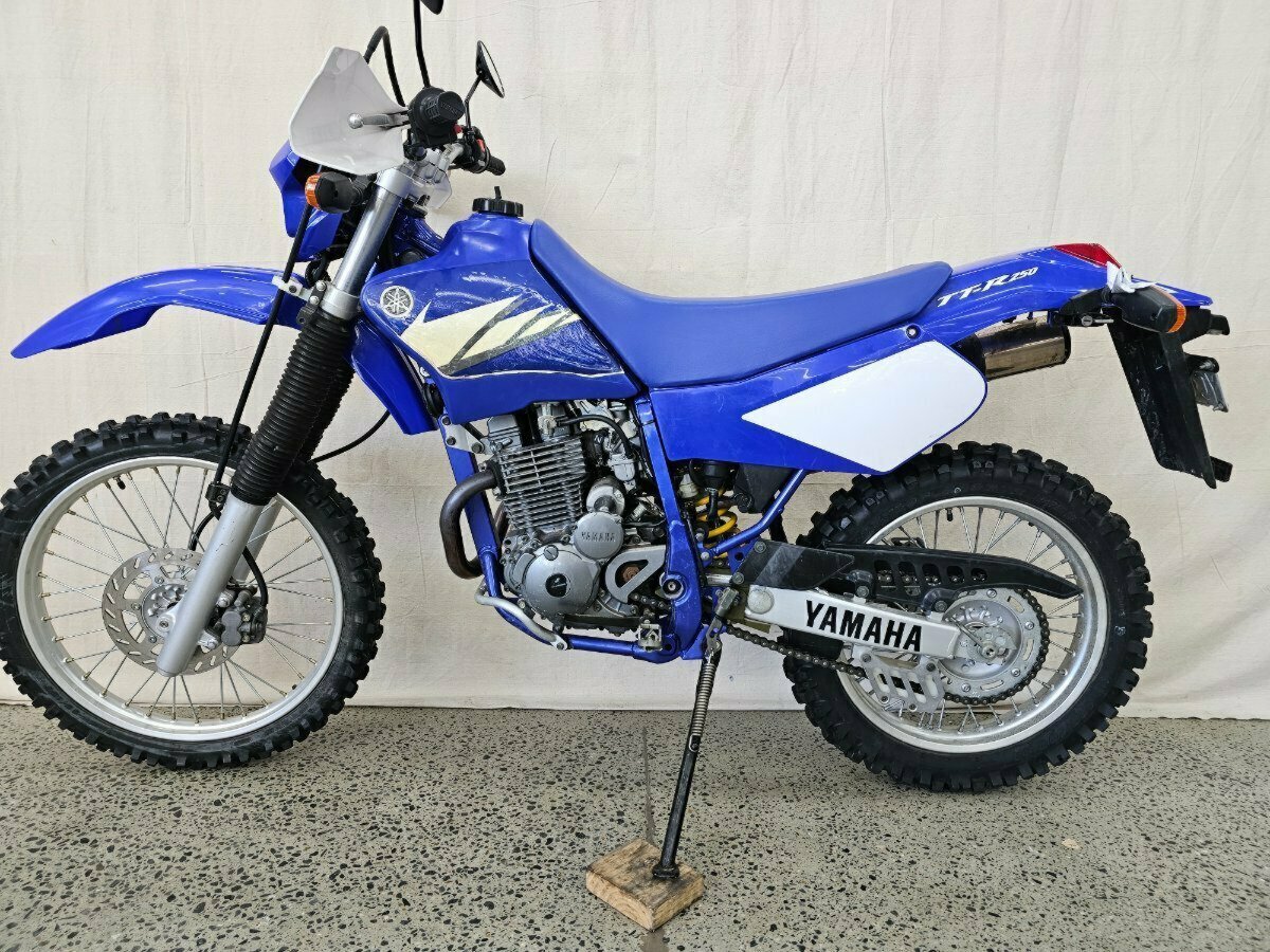 2005 YAMAHA TT250 (TT250R) ENDURO - JBFD5278043 - JUST BIKES