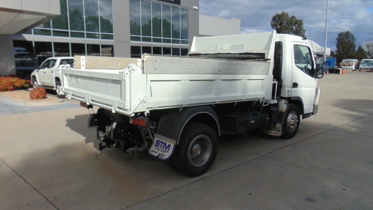 2013 FUSO 715 CANTER 5 SP MANUAL 2D TIPPER TRUCK - JTFD5257717 - JUST TRUCKS