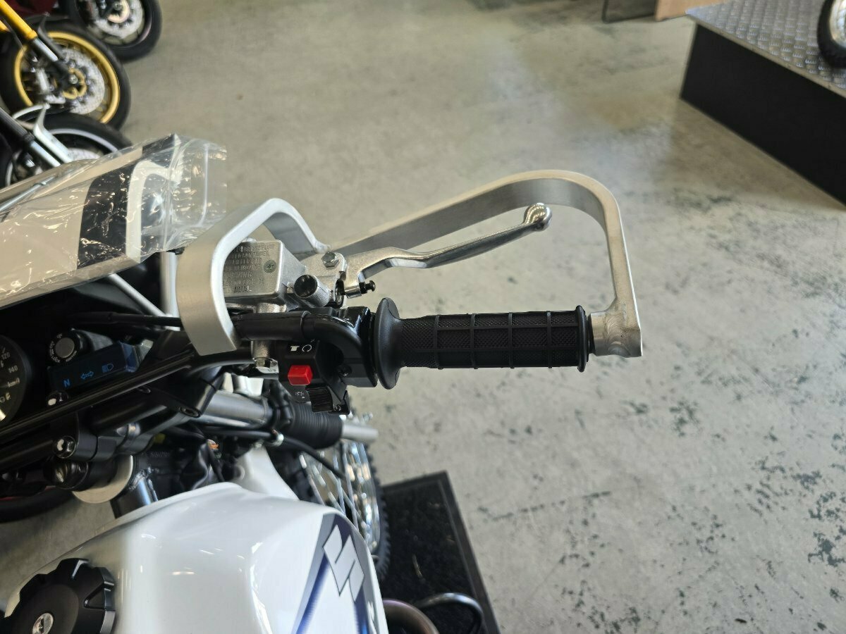 2024 SUZUKI DR200SE (TROJAN) AGRICULTURAL - JBFD5322441 - JUST BIKES