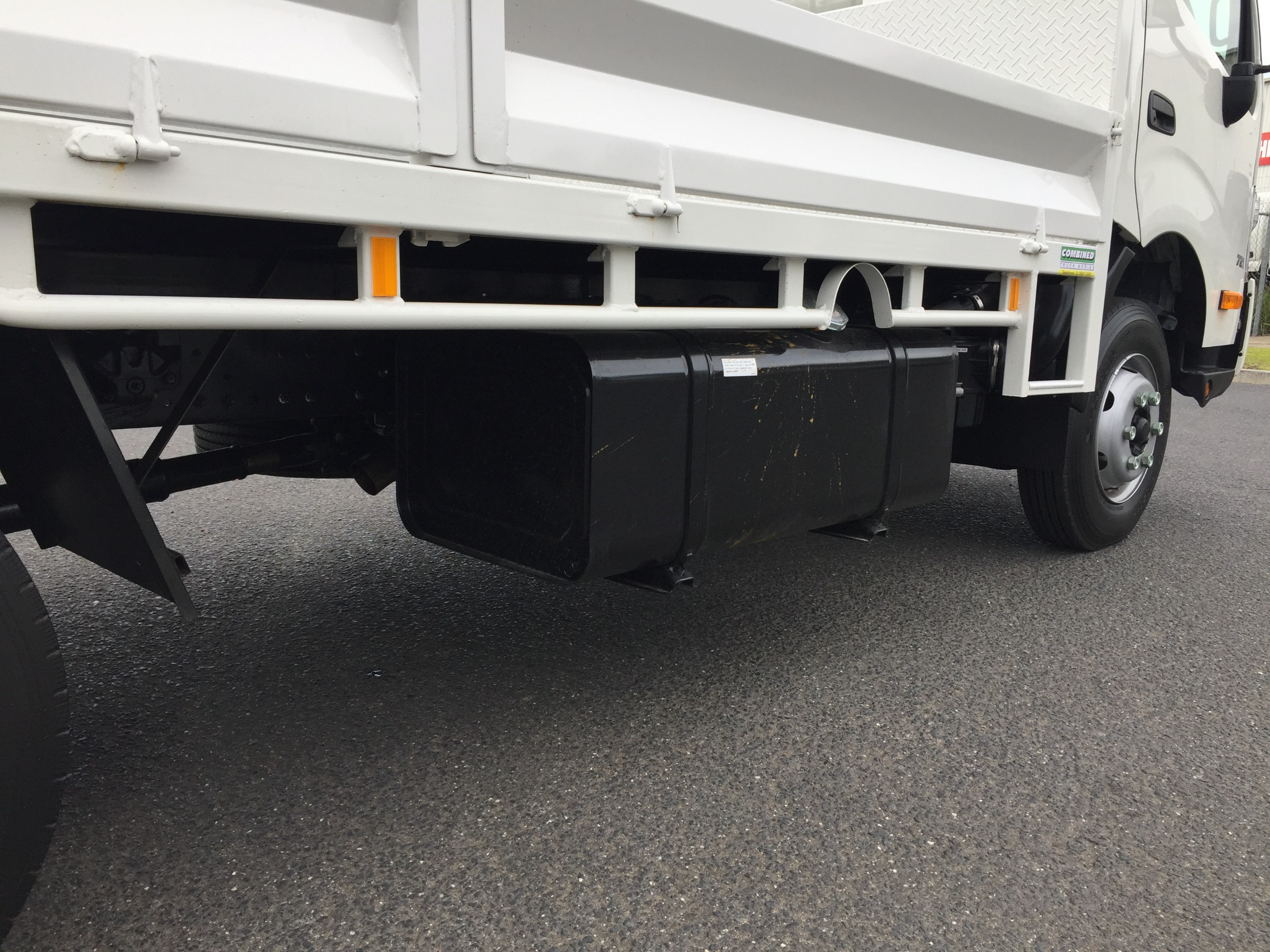 2022 HINO 721 - 300 SERIES AUTOMATIC TRAY - JTFD5220686 - JUST TRUCKS