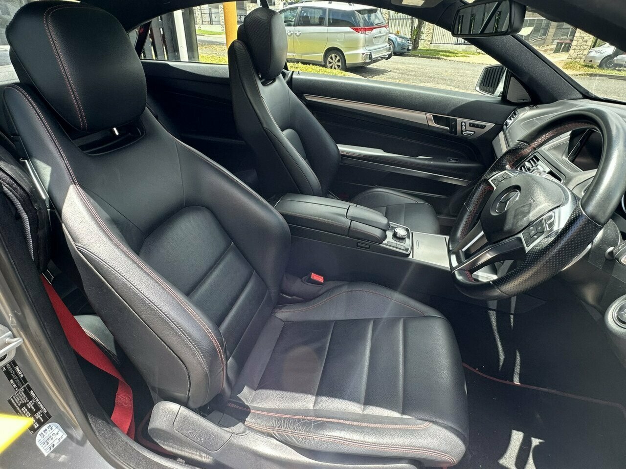 2015 MERCEDES-BENZ E250 207 MY15 7 SP AUTOMATIC 2D COUPE - JACFD5325208 - JUST CARS