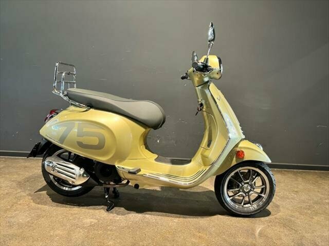 2021 VESPA PRIMAVERA 150 75TH ANNIVERSARY SCOOTER - JBFD5237247 - JUST ...