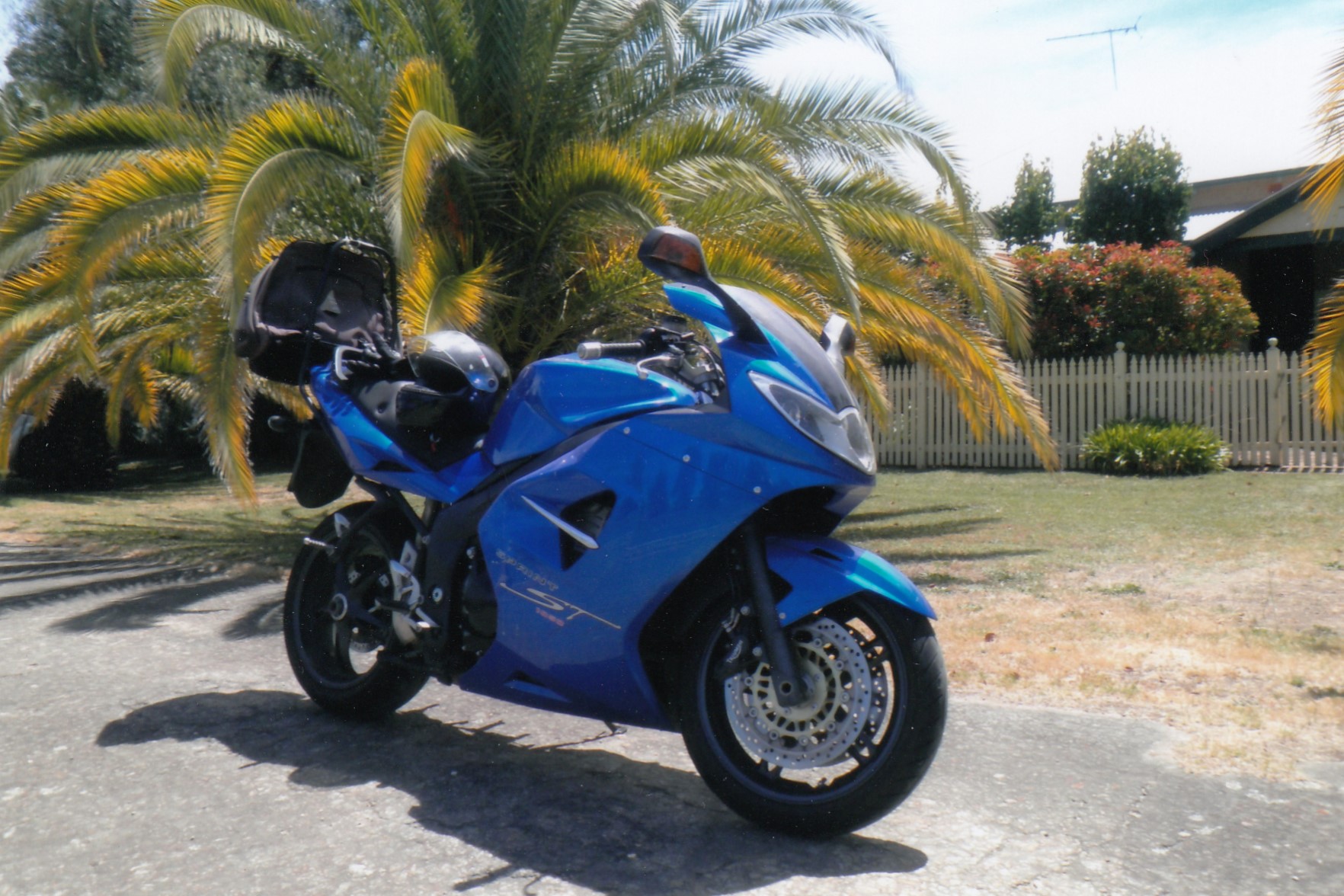 2006 TRIUMPH SPRINT ST 1050 ROAD - JBFD4000730 - JUST BIKES