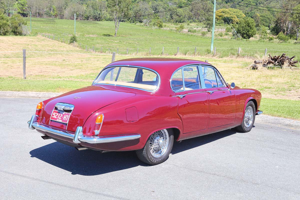 1968 JAGUAR 420 COMPACT SALOON - JCMD5217496 - JUST CARS