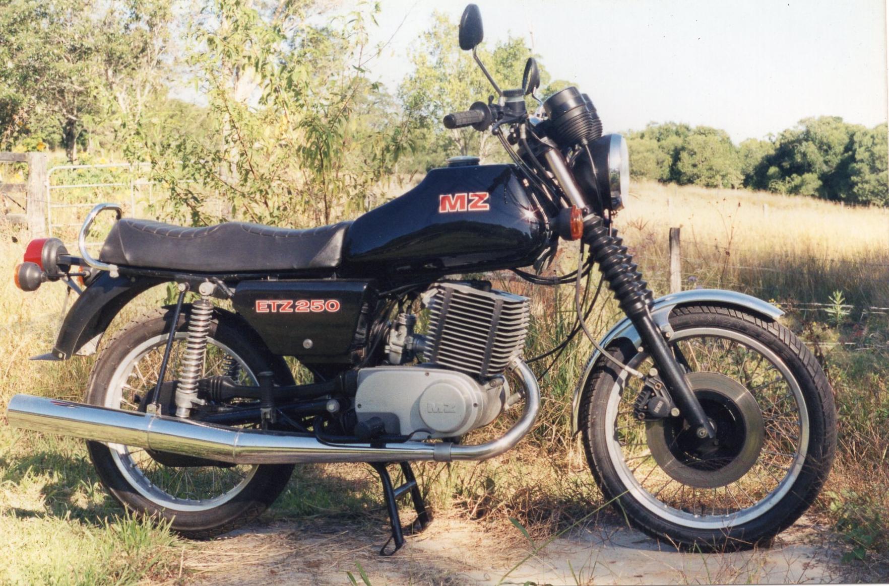 1985 MZ ETZ 250CC ENDURO - JBM5182541 - JUST BIKES