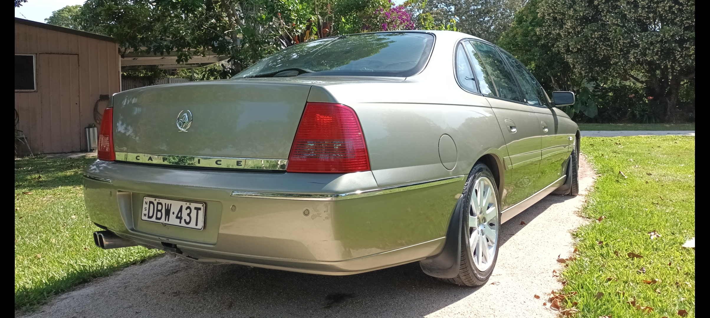 V8 HOLDEN CAPRICE '03 - JCW5243288 - JUST CARS