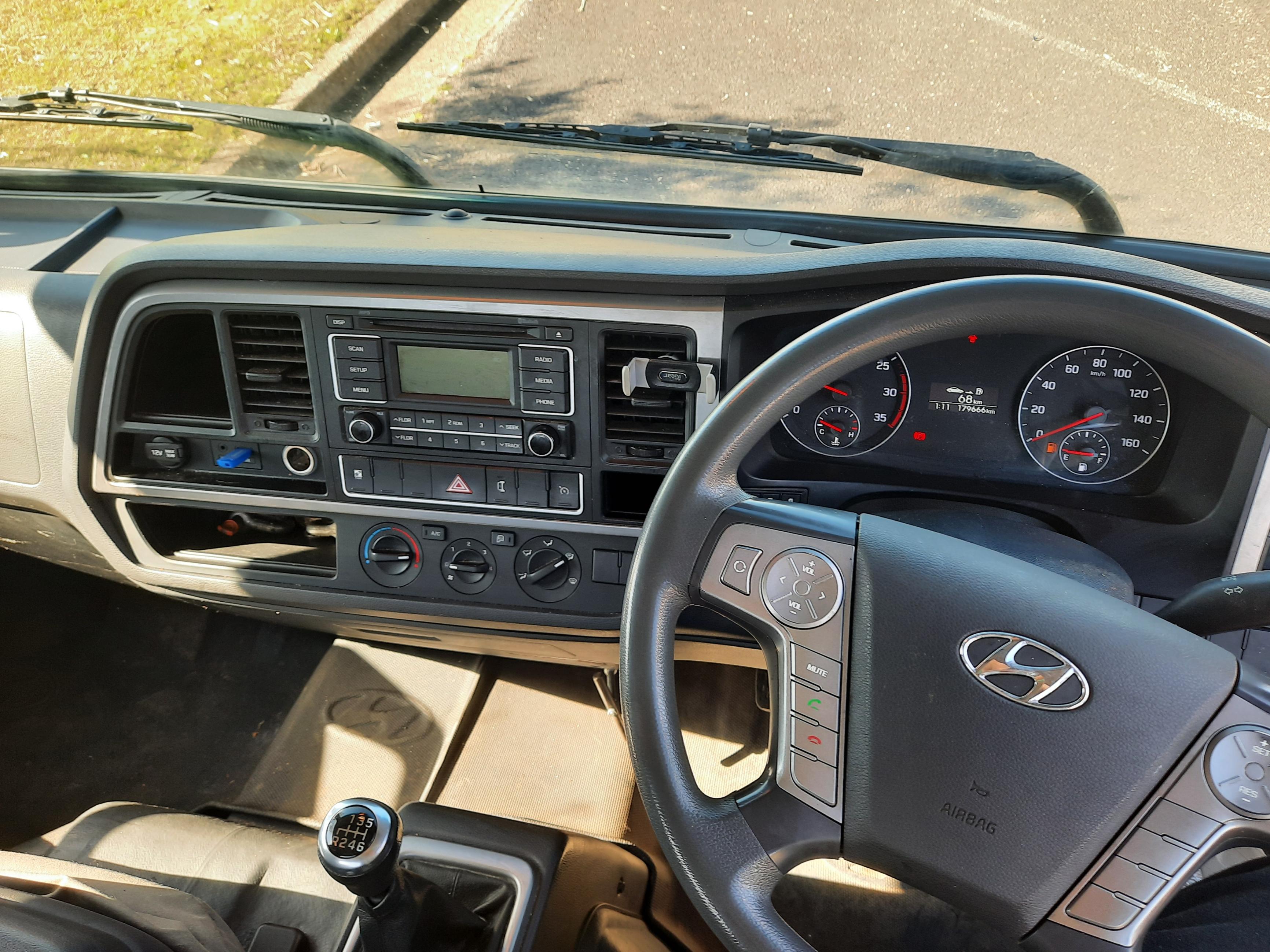 2020 HYUNDAI TRUCKS MIGHTY QT-2 EX8 SUPER CAB TILT TRAY - JTW5262827 - JUST TRUCKS