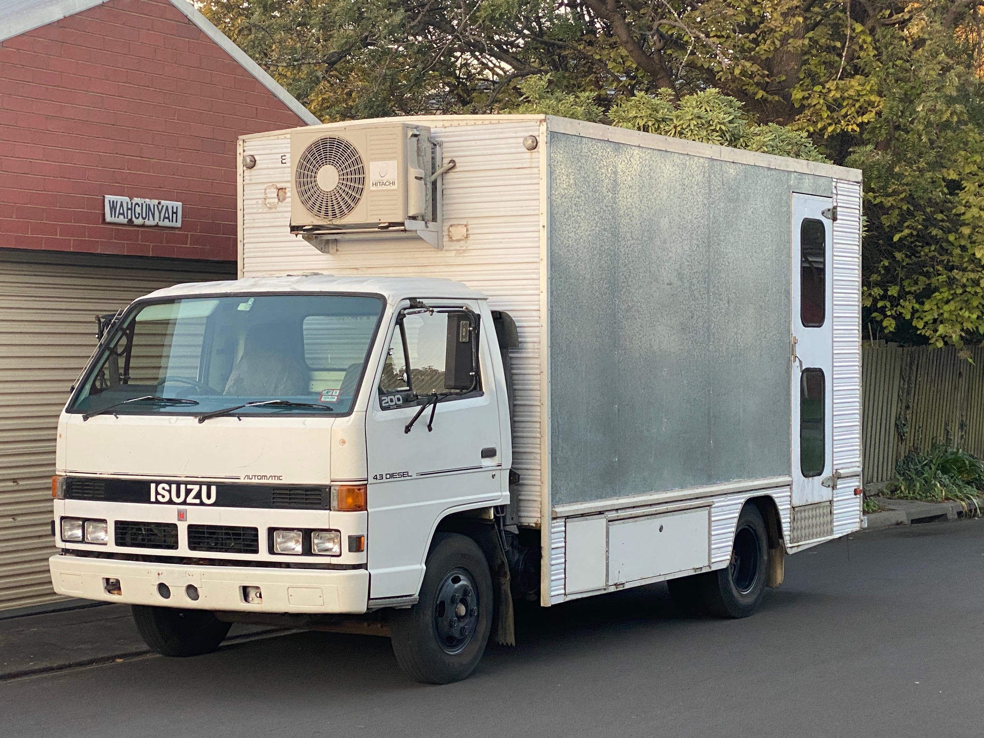 1993 ISUZU NPR 200 TRUCK - JTW5308054 - JUST TRUCKS