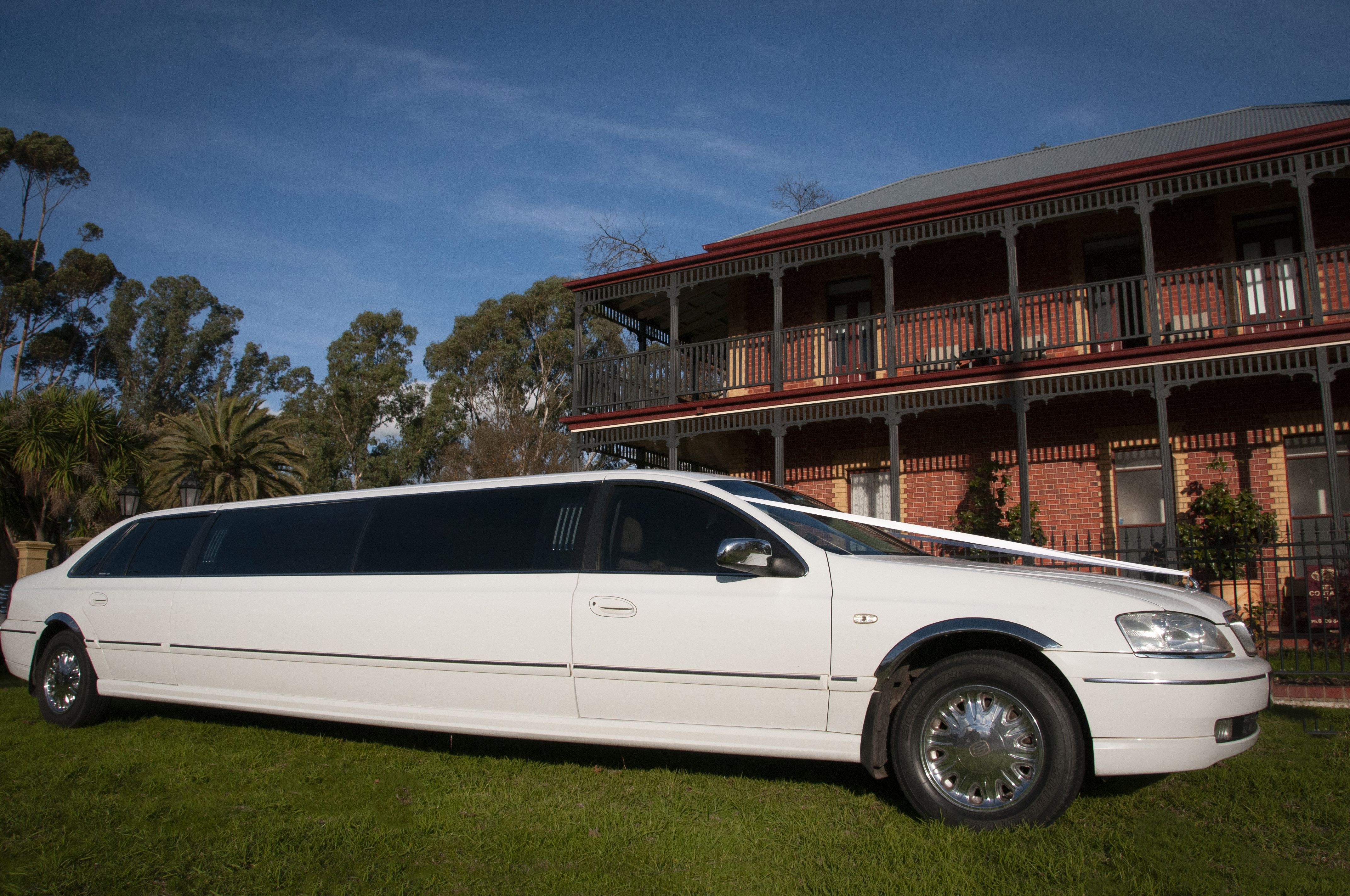 2006 FORD FAIRLANE STRETCH LIMOUSINE - JCW5371034 - JUST CARS
