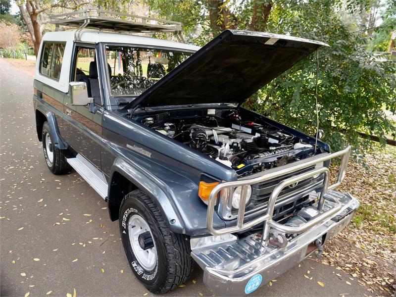 2005 TOYOTA LANDCRUISER 70 SERIES HZJ73 FRP TOP SWB MANUAL - JCFD5226847 - JUST 4X4S